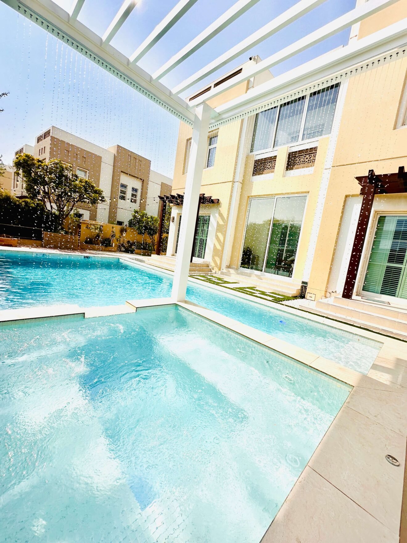 #1 Swimming Pool and Landscaping Company in Dubai, UAE | Four Seasons ...